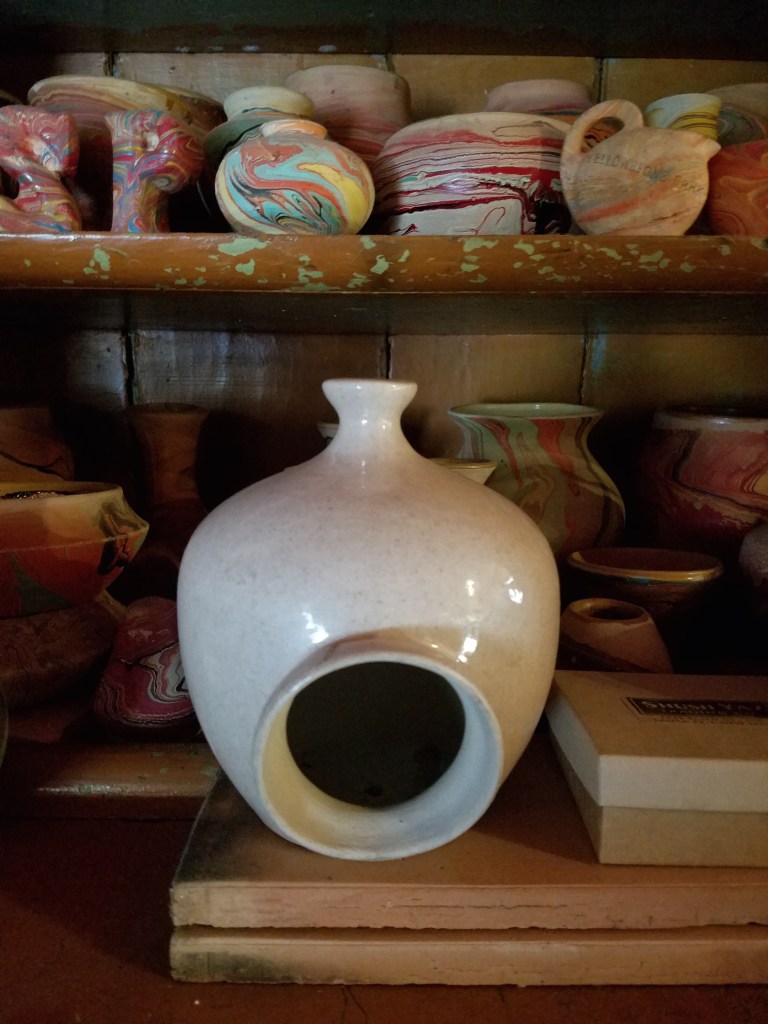 Nemadji "Indian" Pottery | Minnesota swirl painted pottery made in ...